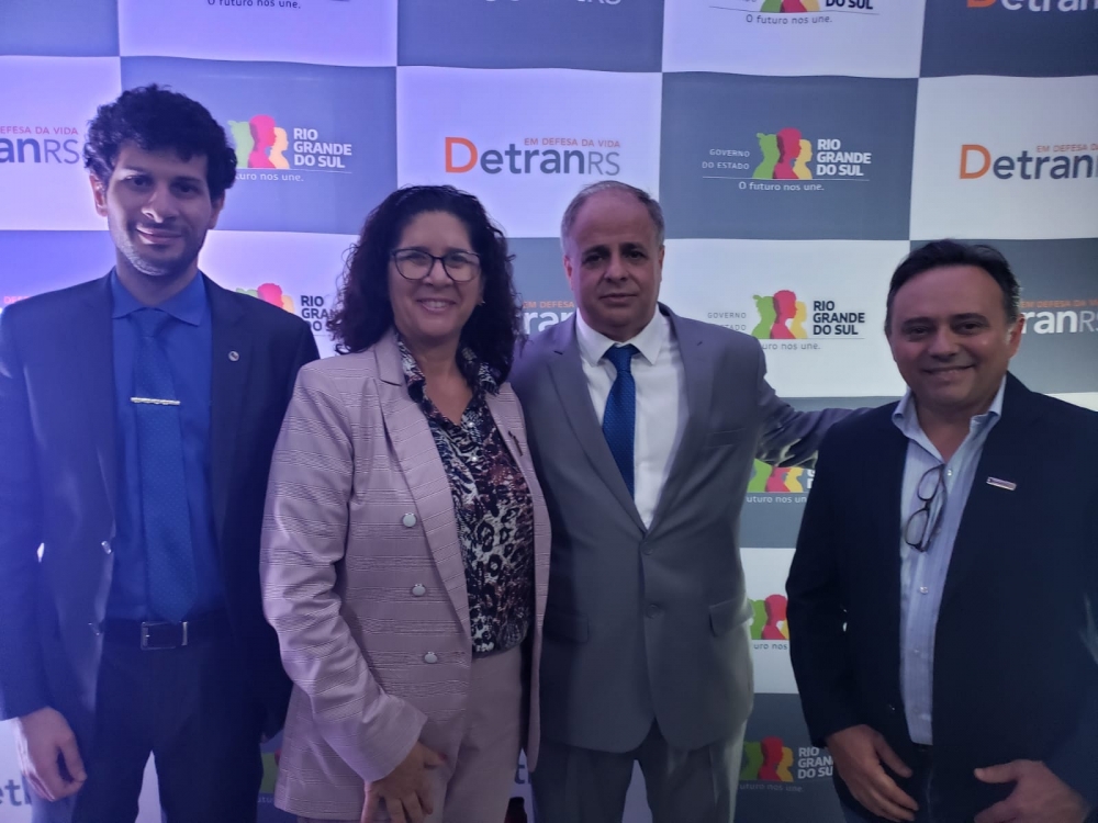 SINDILEI/RS marca presença na posse do novo Diretor-Geral do Detran/RS ...